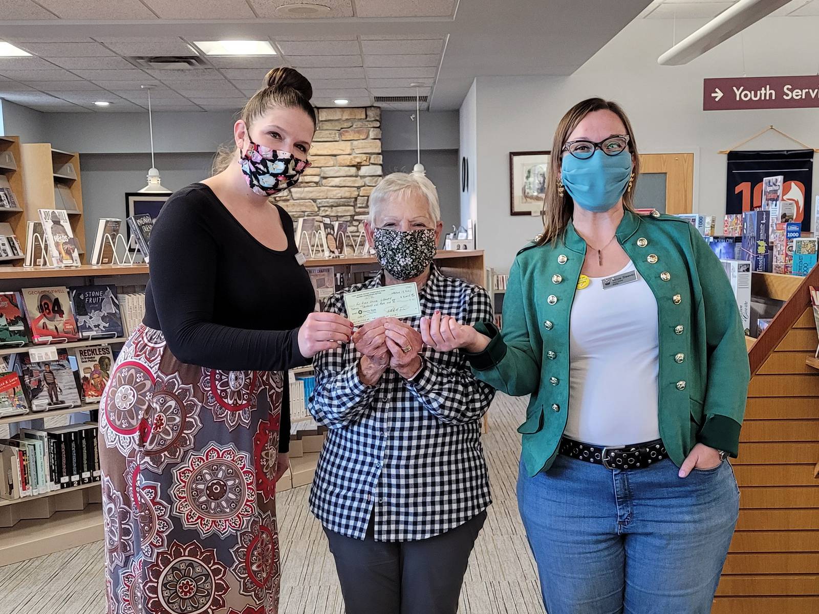 Rotary Club of Cary-Grove donates $3K to Fox River Grove library – Shaw ...