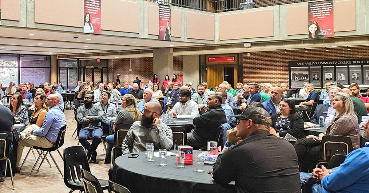 Sauk Valley Area Chamber of Commerce holds sixth annual Manufacturing ...