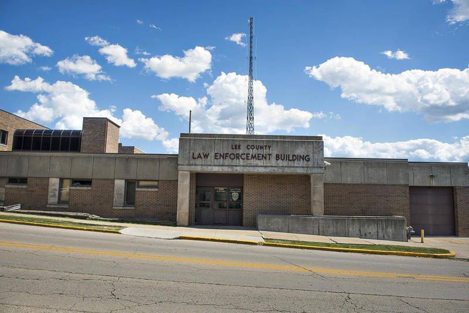 Lee County to pursue $1.36 million grant to demolish old jail – Shaw Local