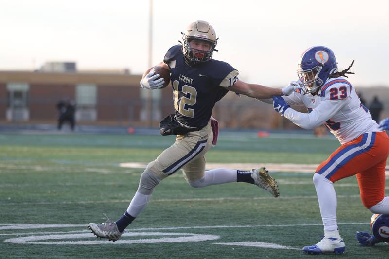 Photos: East St. Louis vs. Lemont Class 6A Football Semifinal – Shaw Local