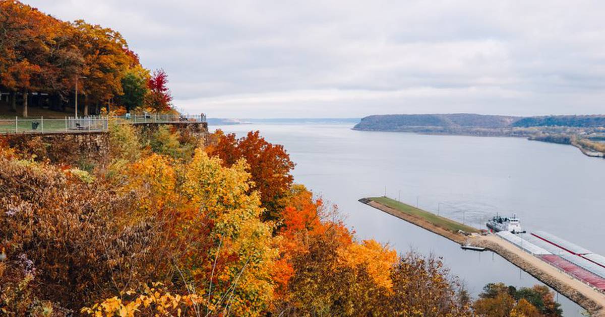 From bluffs to the Mississippi River, explore Dubuque for a family ...