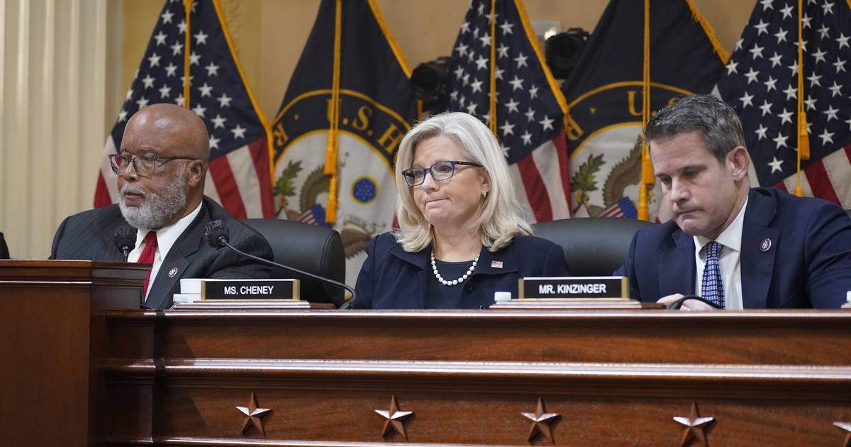 U.S. Rep. Adam Kinzinger shares letter threatening his family – Shaw Local