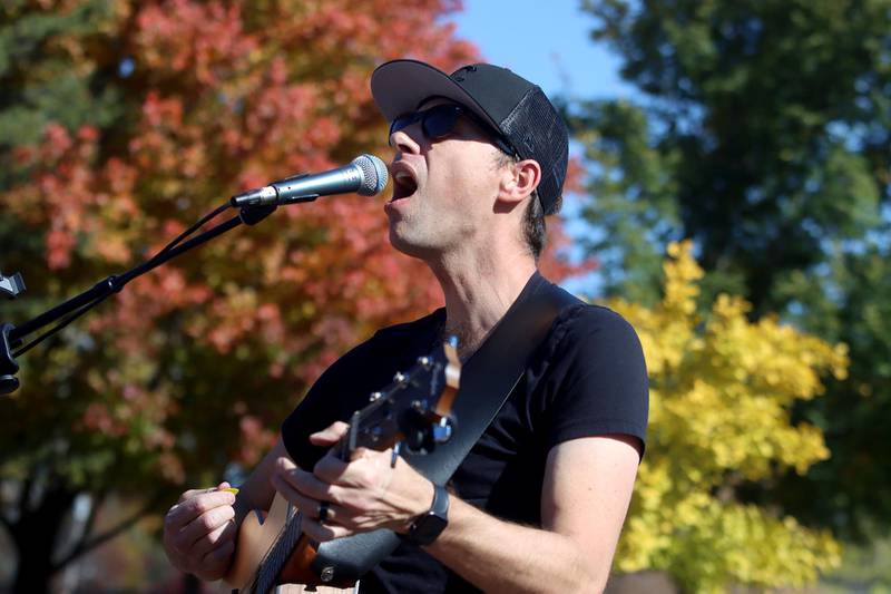 Photos: Flannel Fest Crystal Lake – Shaw Local