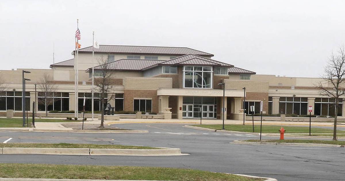 Two fights at DeKalb High School Wednesday prompt increased police ...