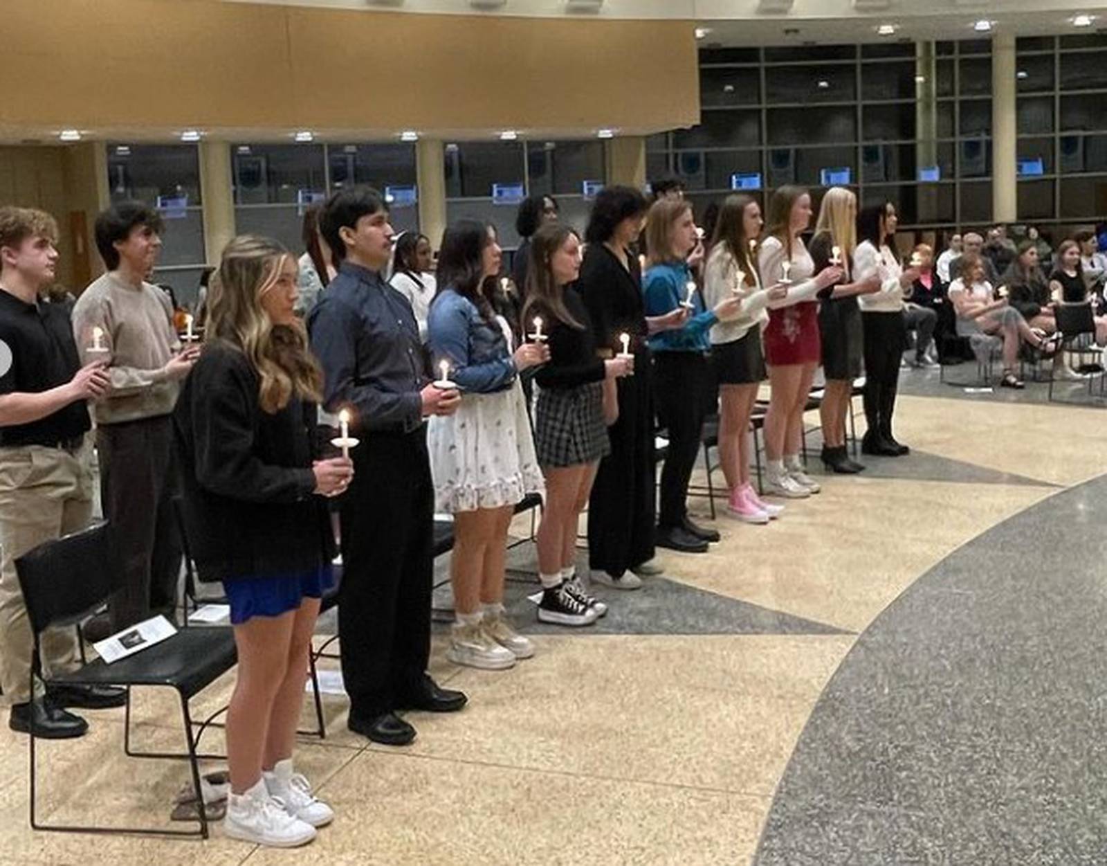 Minooka High School inducts students into Spanish, French National ...