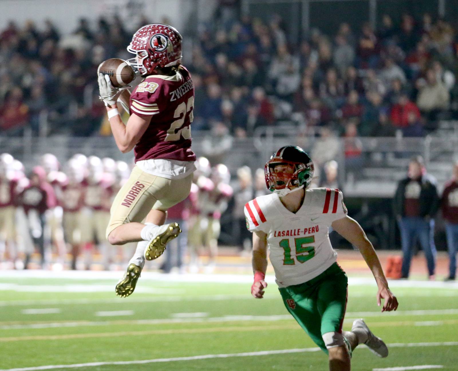 Class 5A: A.J. Zweeres’ game-opening 94-yard kickoff propels Morris ...