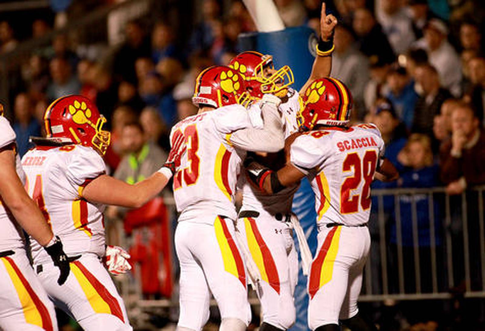 Batavia football bounces Geneva with 29-point rout – Shaw Local