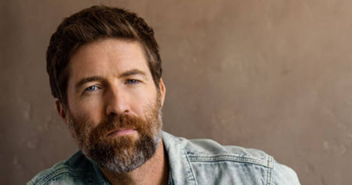 Josh Turner brings ‘Long Black Train’ 20th anniversary tour to Bureau ...