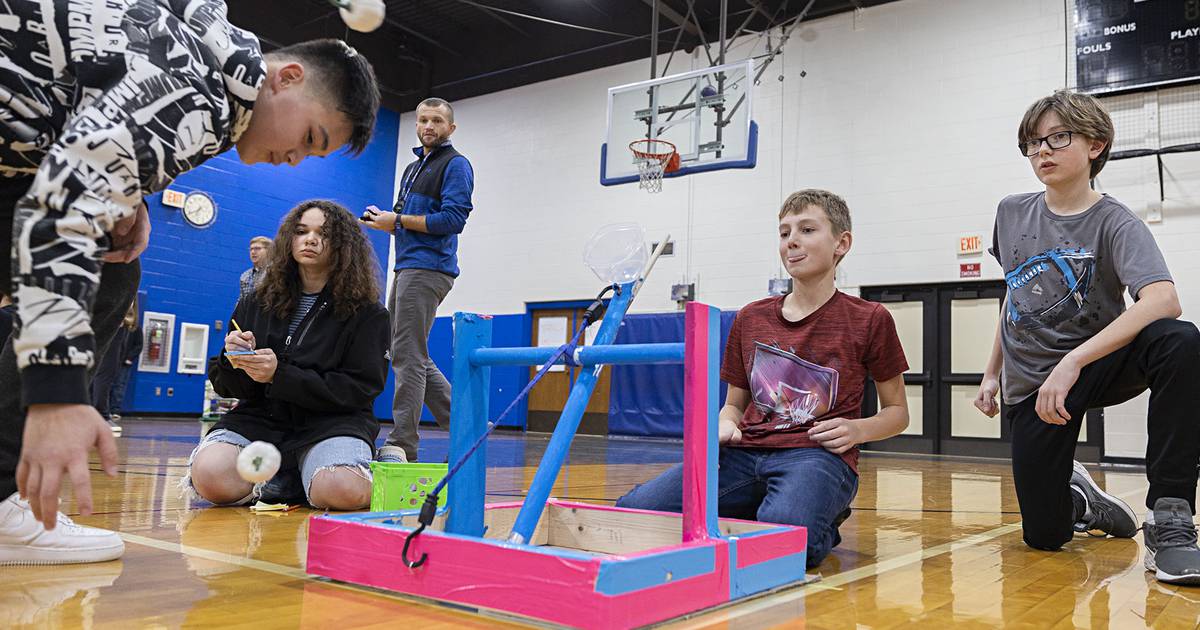 Photos: Rock Falls Middle School catapults ahead – Shaw Local
