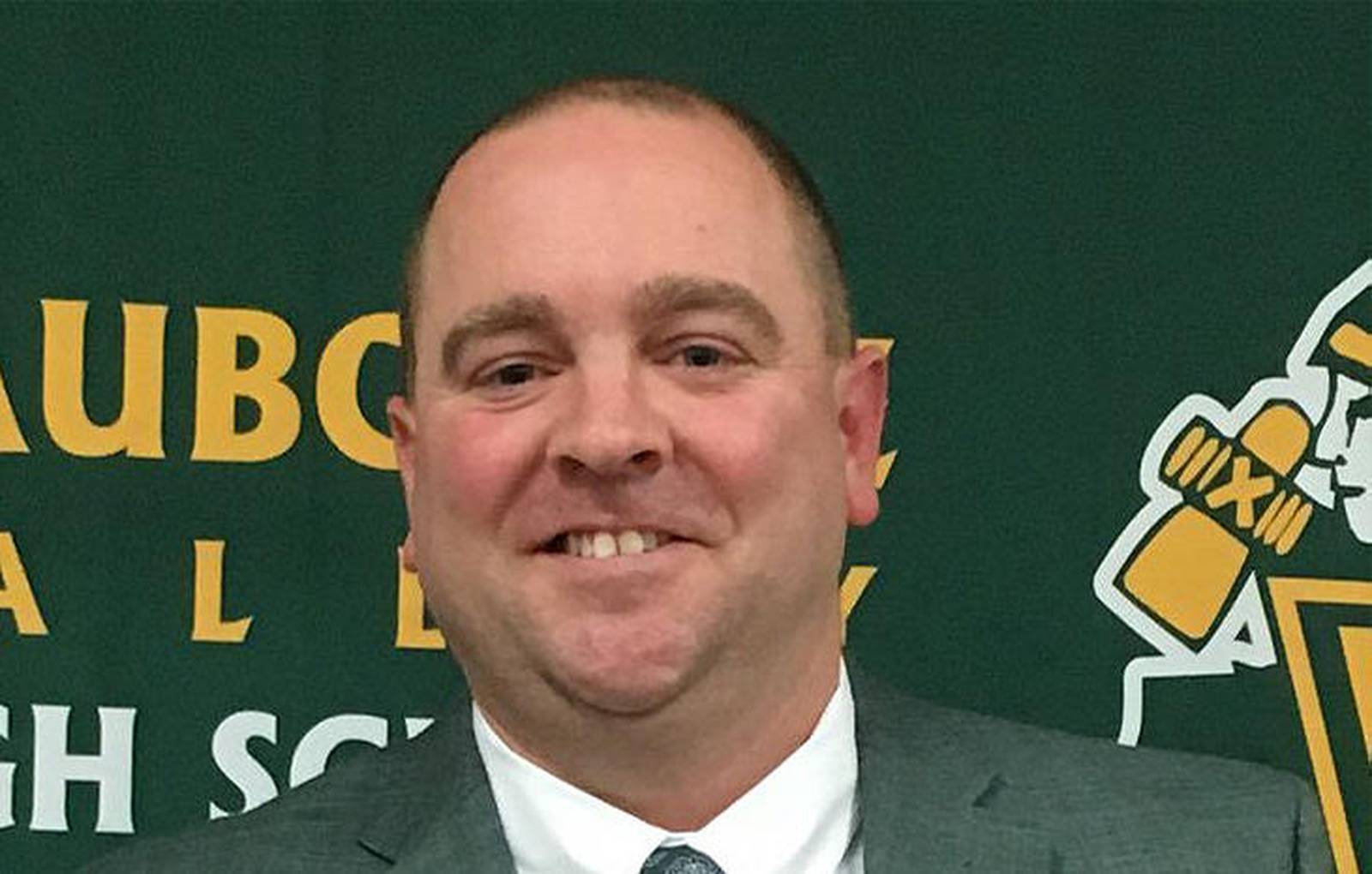 Waubonsie Valley names Tom Baumgartner 4th head coach in program ...