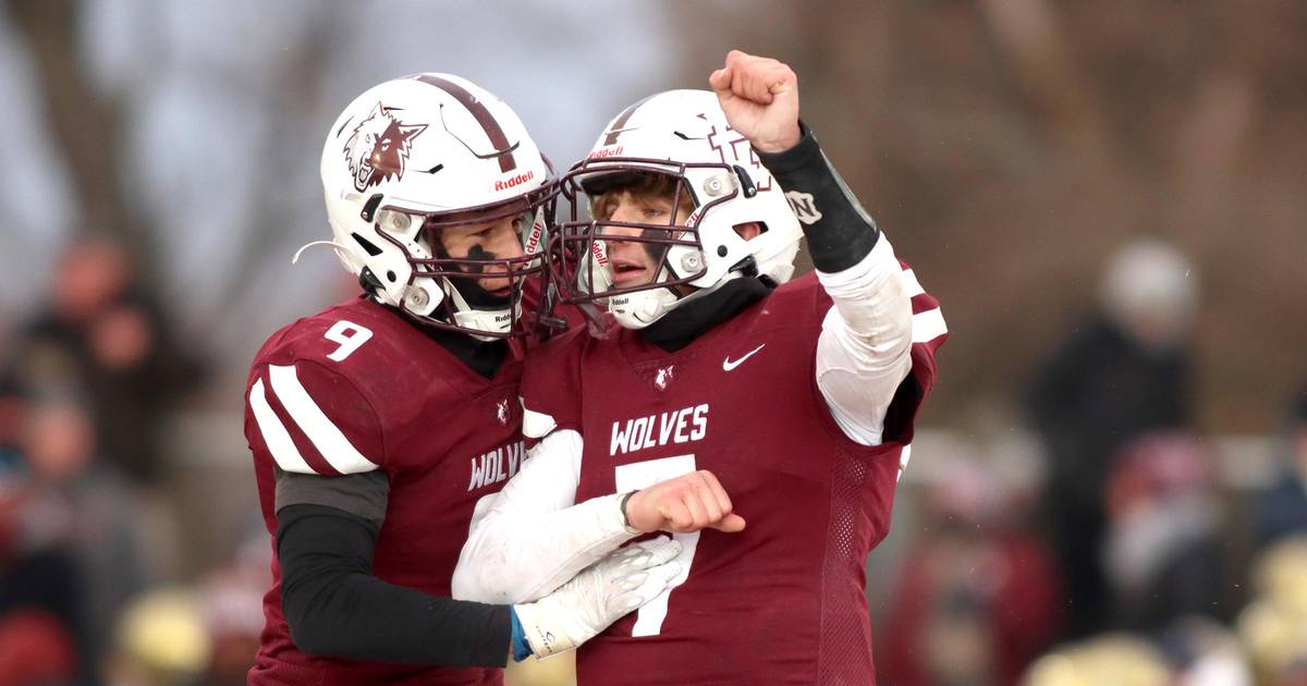 Photos: Prairie Ridge vs. St. Ignatius in Class 6A football semifinals ...