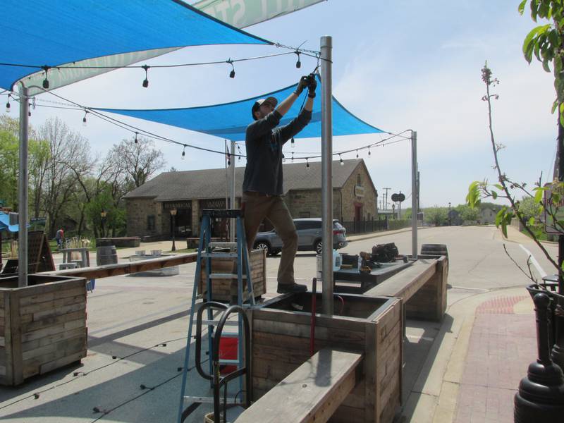 Photos: Mill Street in Utica is closed for outdoor dining – Shaw Local