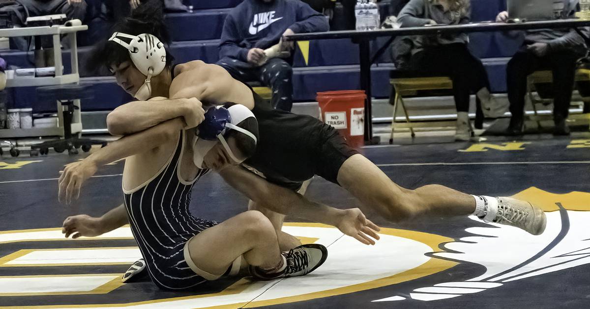 Photos: Carson DeJarnatt wrestling tournament in Sterling. – Shaw Local