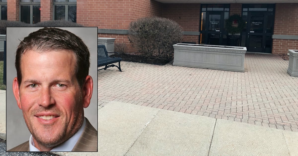 McHenry City Council approves plan for hiring replacement city ...
