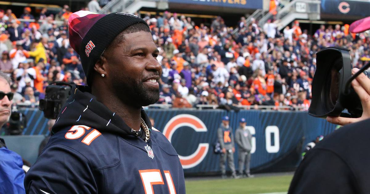 Chicago Bears legends Devin Hester, Steve McMichael try for Hall of ...