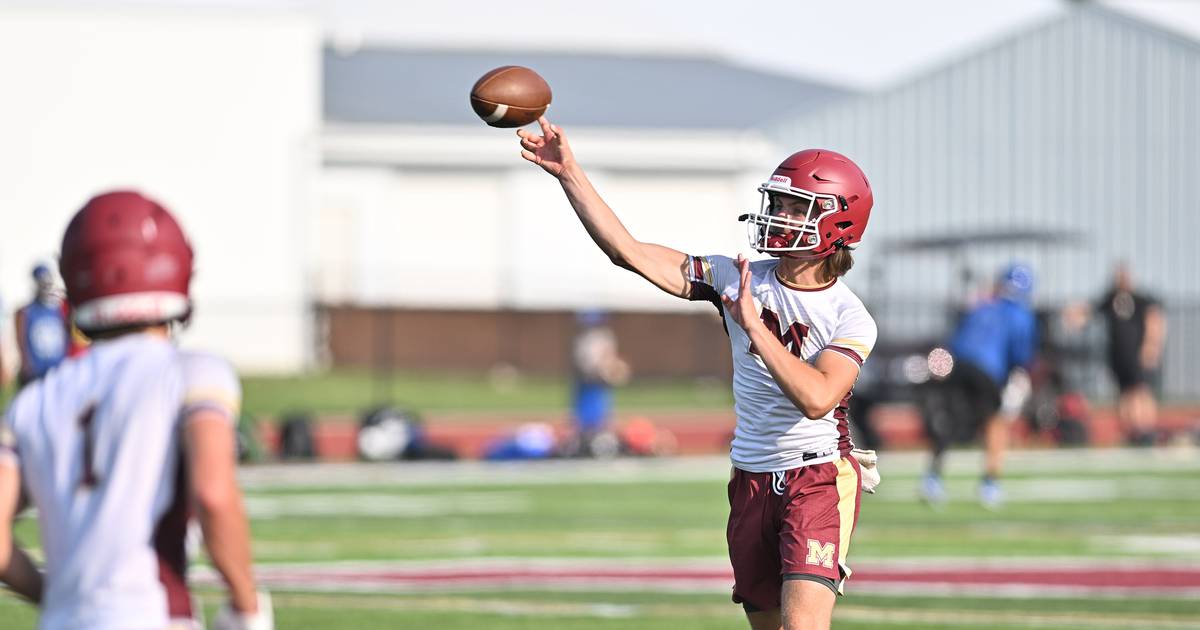 Morris QB-WR duo of Carter Button and AJ Zweeres top school record book ...