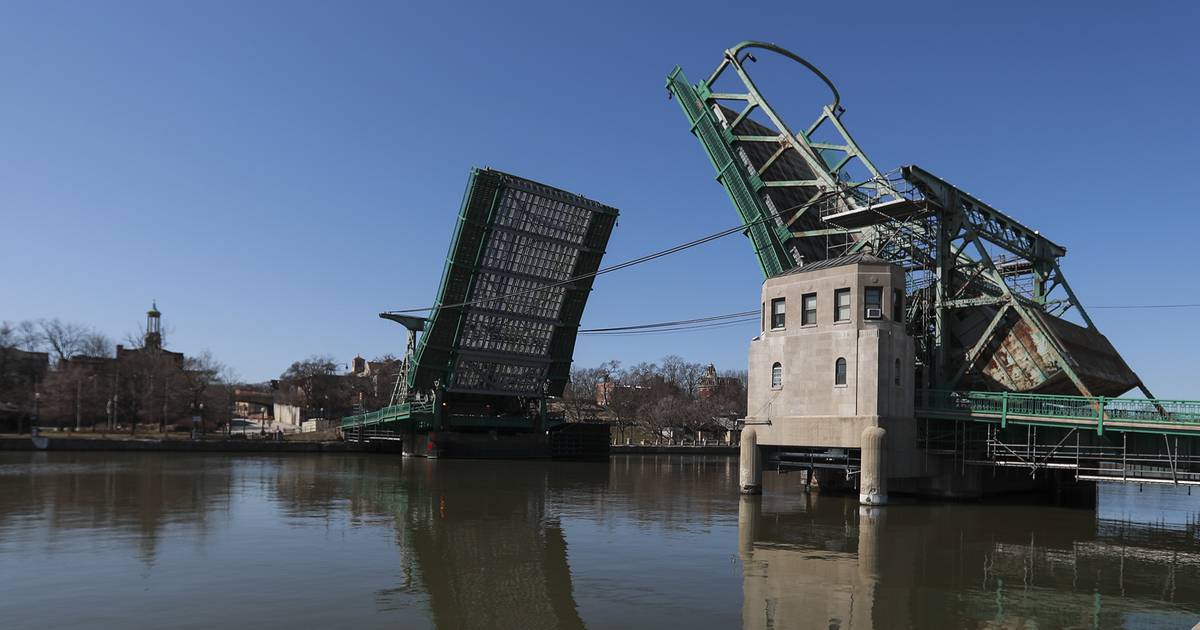 IDOT says Jefferson Street bridge could reopen in early January – Shaw ...