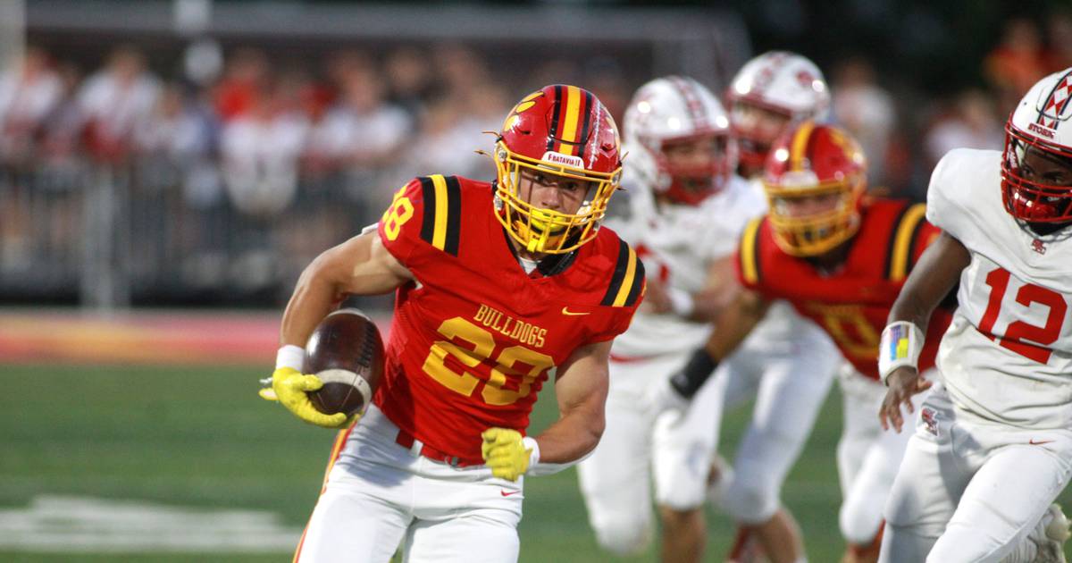 Kane County football notes: RB Nathan Whitwell continues to be ...
