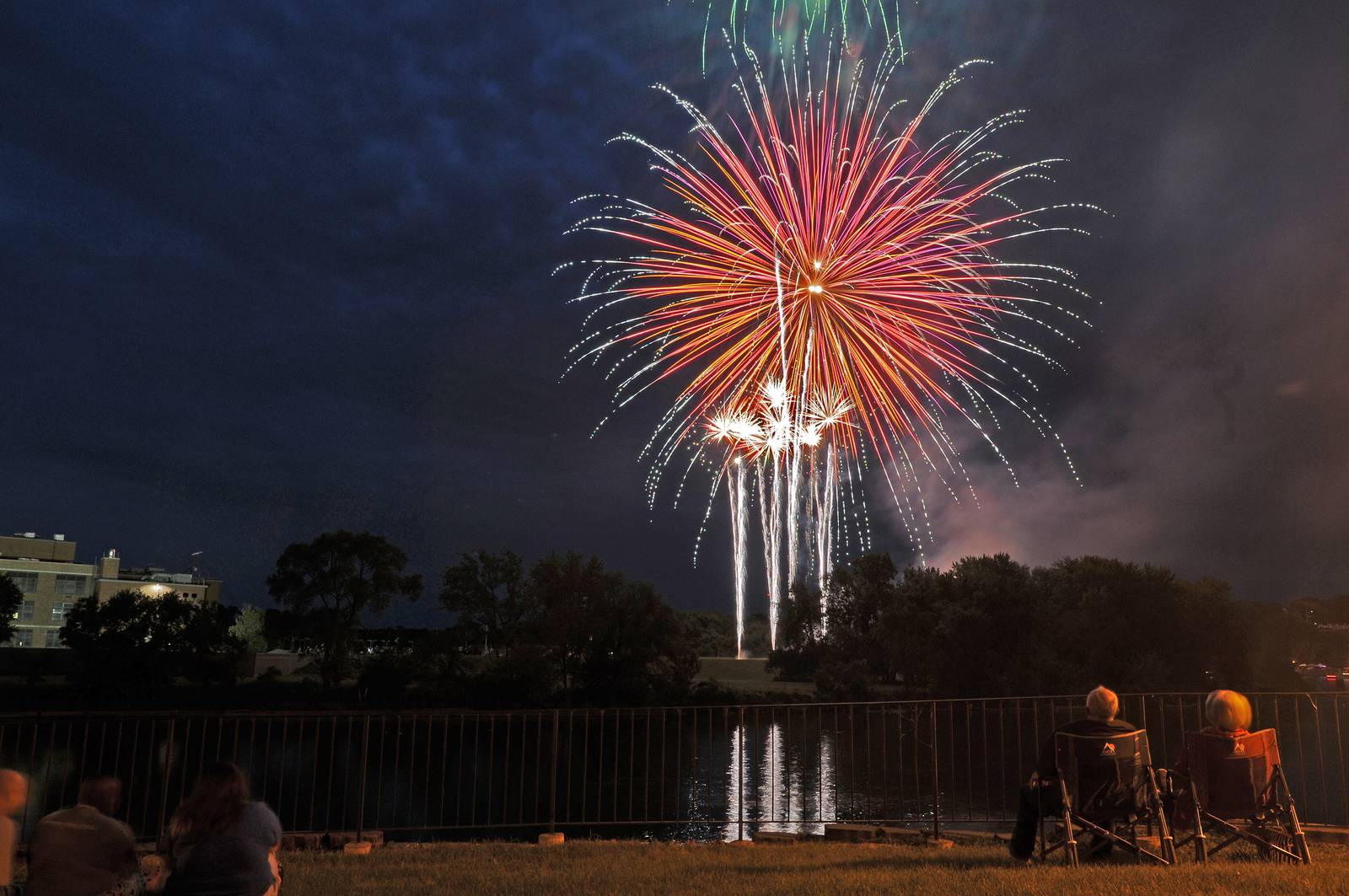 Starved Rock Country Fireworks Guide – Shaw Local