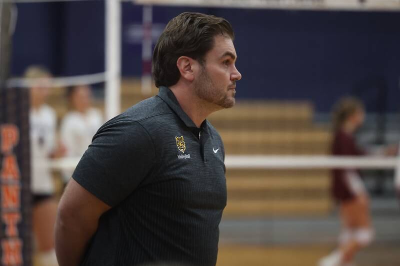 Photos: Lockport vs. Joliet West Class 4A Sectional Girls Volleyball ...