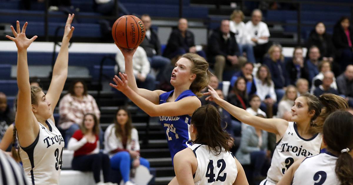 Girls basketball: Burlington Central’s Page Erickson has big 2nd half ...