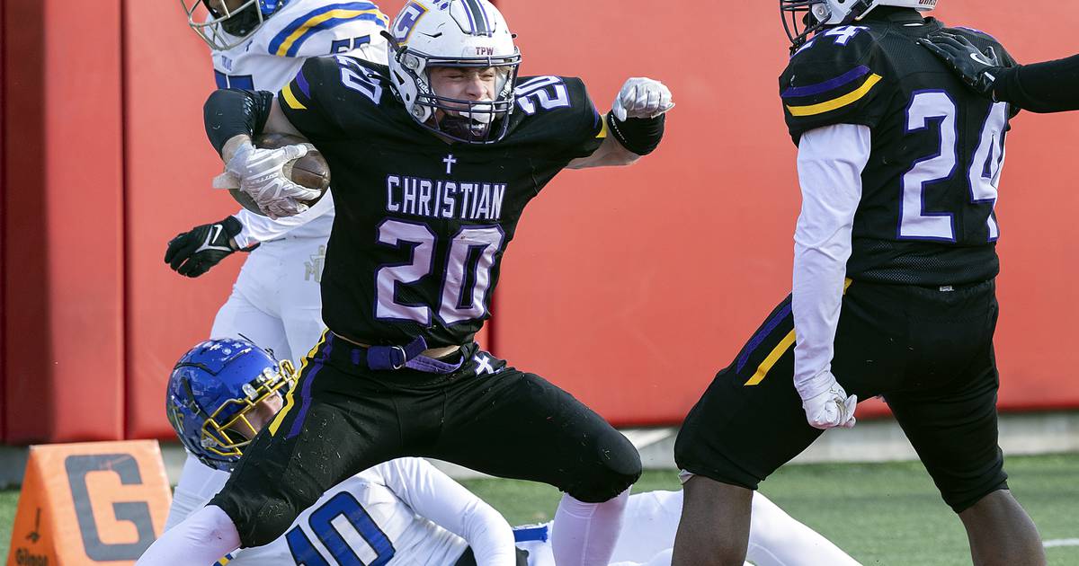 Photos: Class 2A state title football Chicago Christian vs Maroa ...