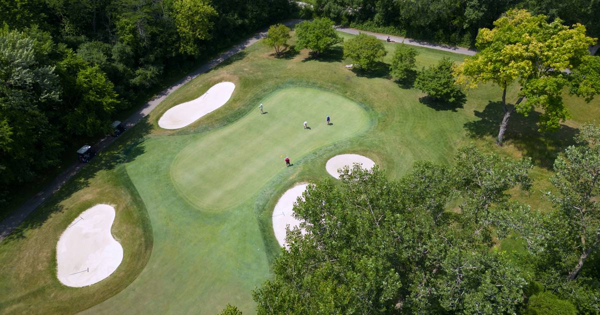 Can golf courses be sustainable? Some in the suburbs are trying by ...