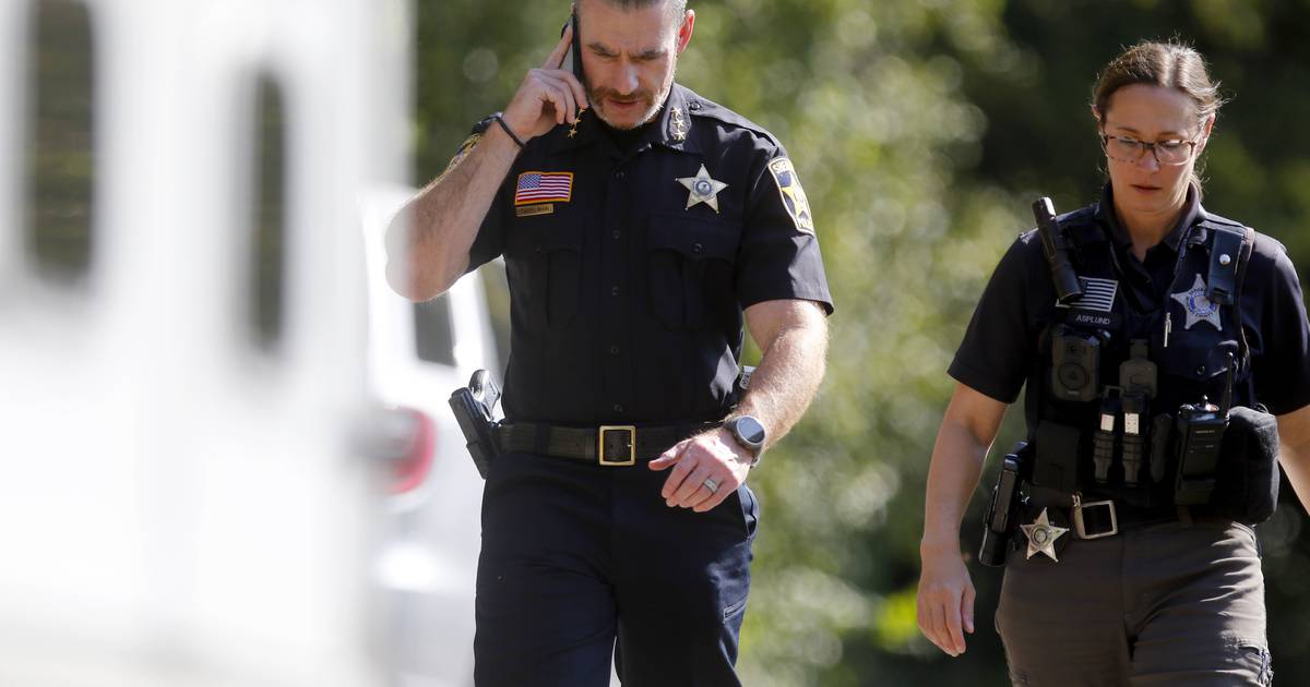 Photos: Police investigate shooting near Wonder Lake – Shaw Local