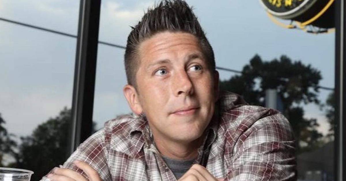 Comedian Lee Hardin bringing all-ages show to Stage 212 in La Salle ...