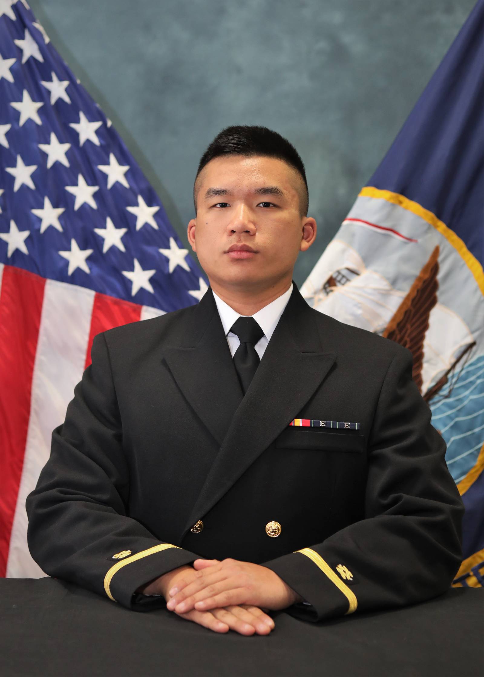 Round Lake native prepares to serve as Navy civil engineer – Shaw Local