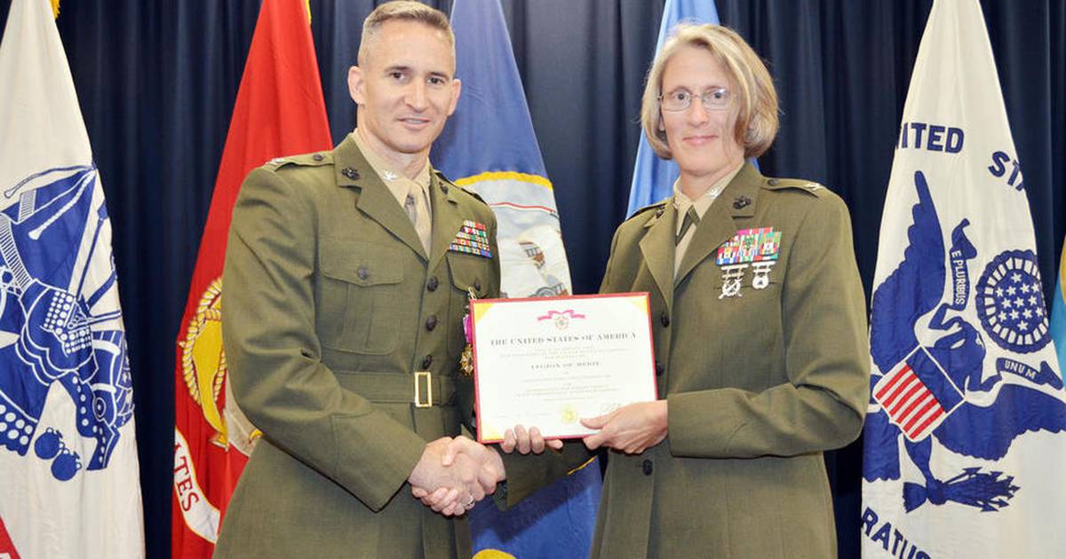 Navy captain takes charge of USMEPCOM Western Sector – Shaw Local