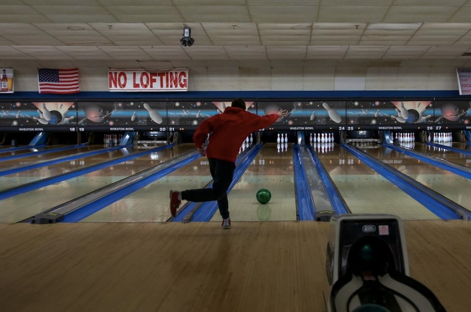 Once ‘the place to go,’ Wheaton Bowl to be sold to gas station ...
