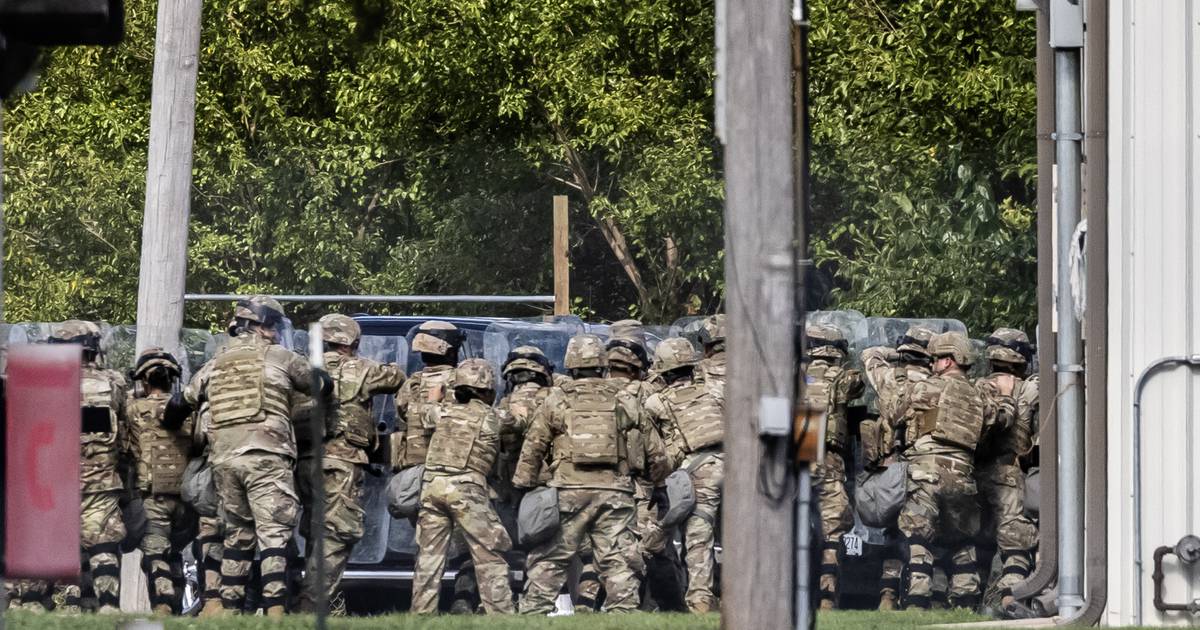 Judge dismisses National Guard mobilization suit after Trump’s loss at ...