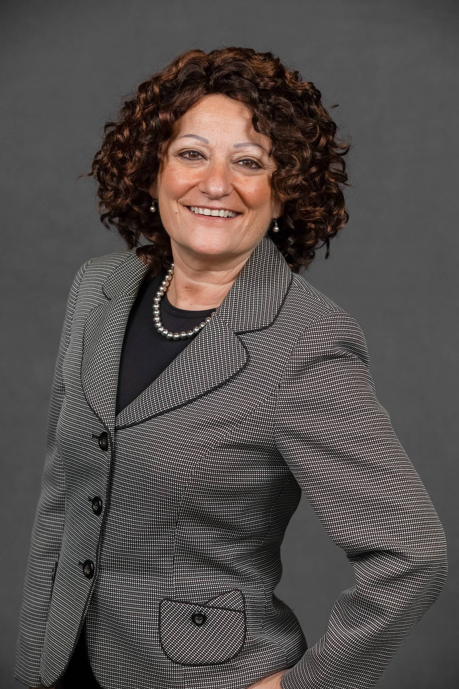 Leonetta Rizzi earns Distinguished Service Award for collaboration with ...