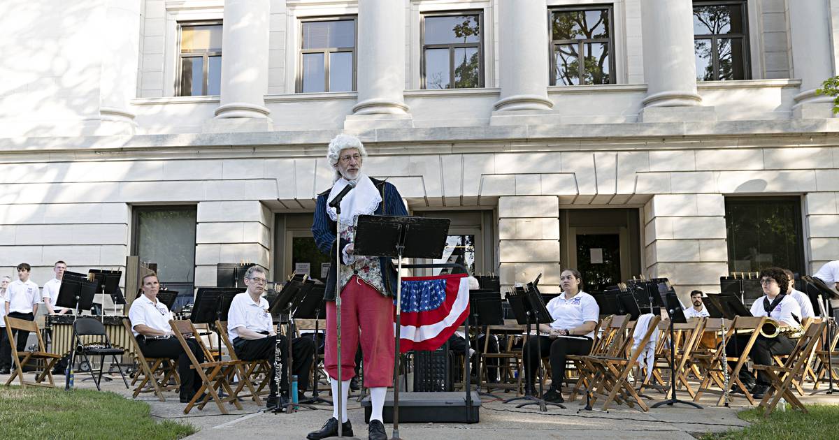 Photos: Petunia Fest in full swing – Shaw Local