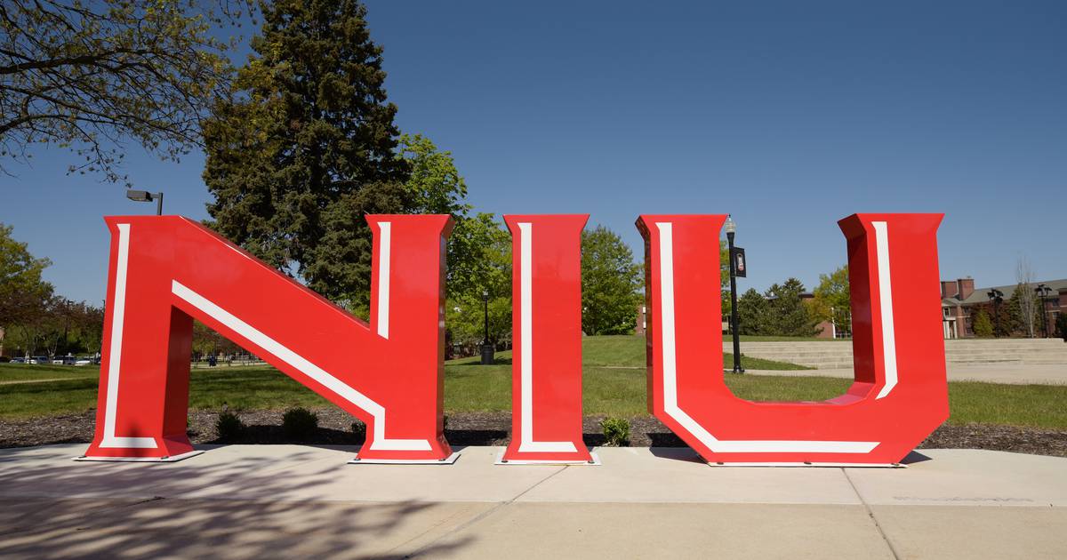 NIU Golden Huskies Class of 1973 to reunite for 50th at homecoming ...