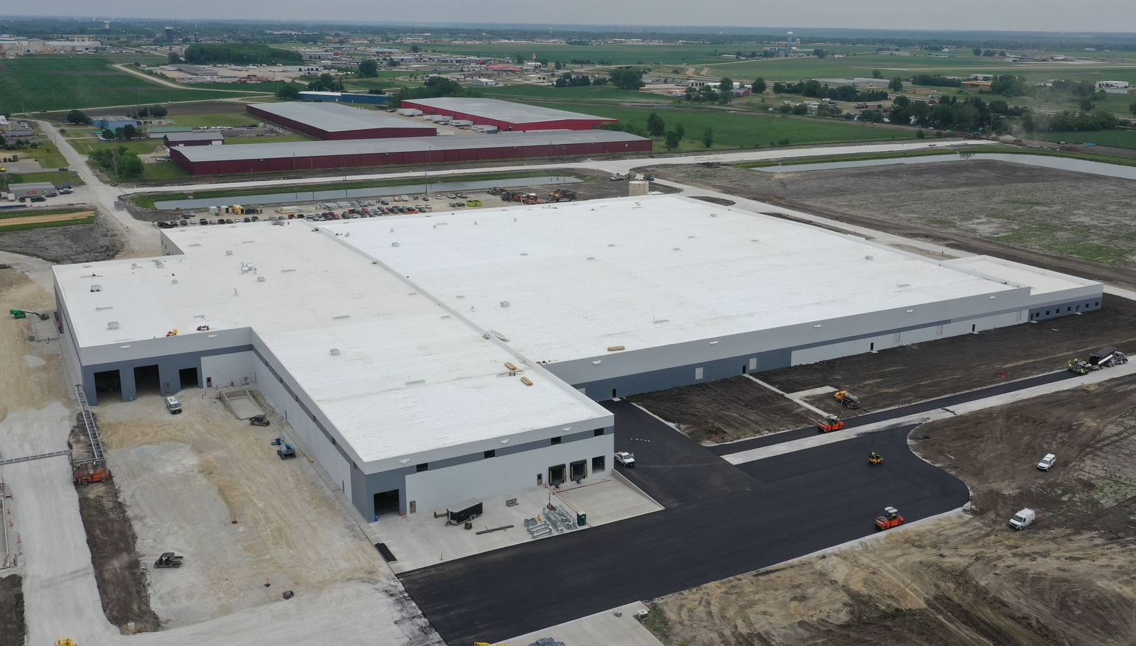 Photos: GAF manufacturing facility in Peru makes progress – Shaw Local