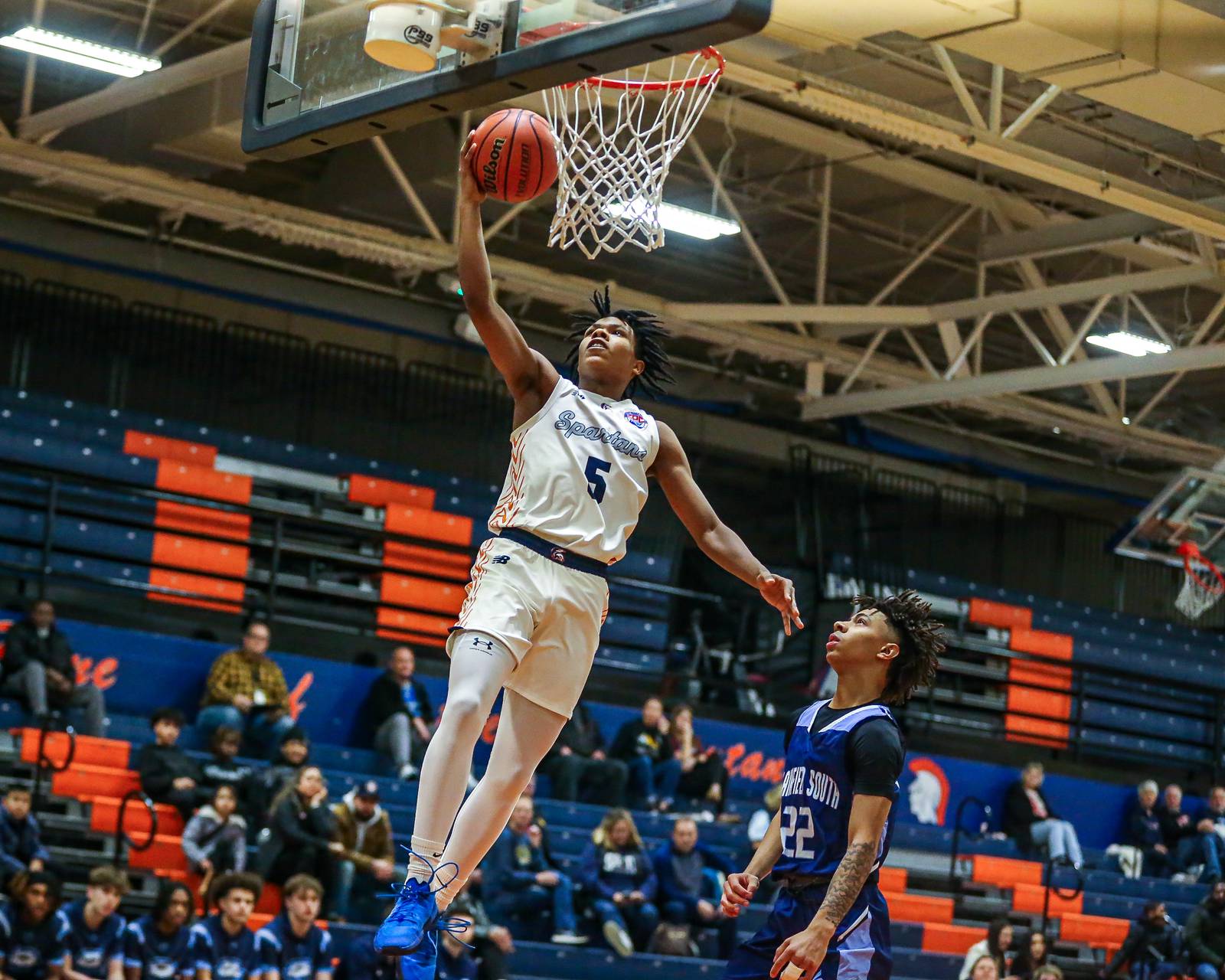 Boys basketball: Romeoville’s pressure leads to runaway win over ...