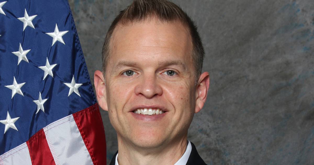 Interim police chief Jason Bastin selected as next Oswego police chief ...