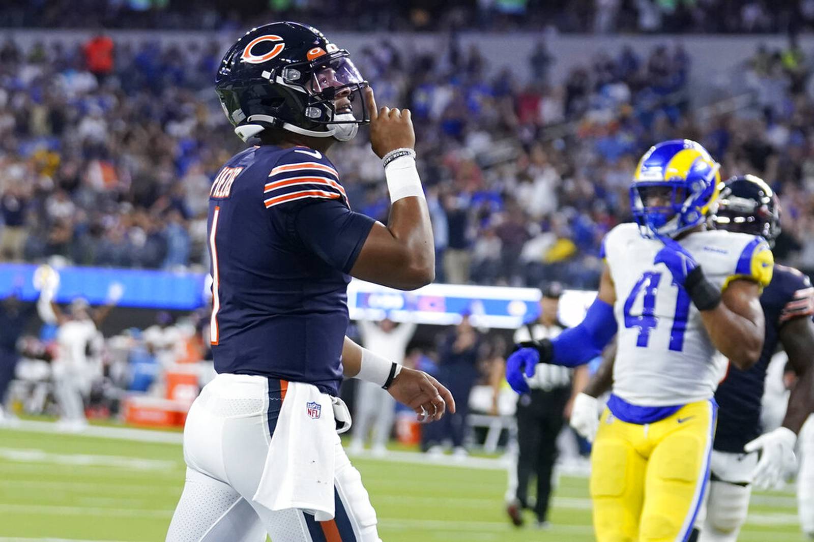 First NFL touchdown was special moment for rookie QB Justin Fields ...