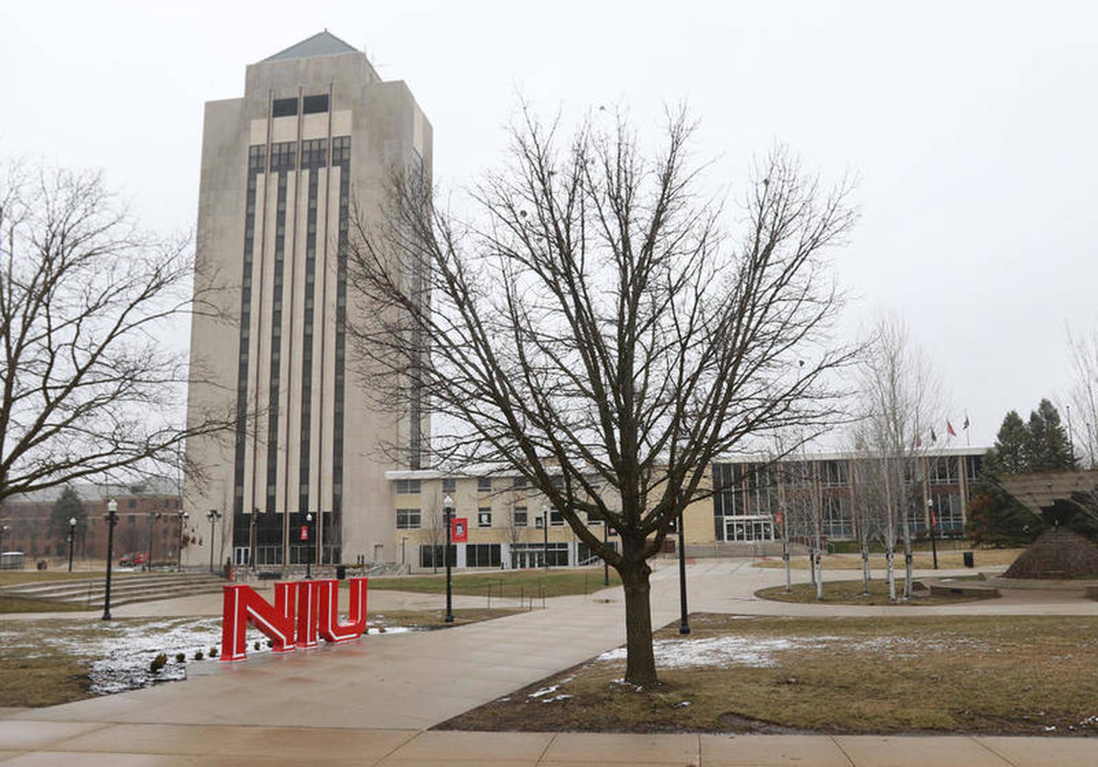 Update: NIU's Holmes Student Center hotel chosen as backup housing site ...