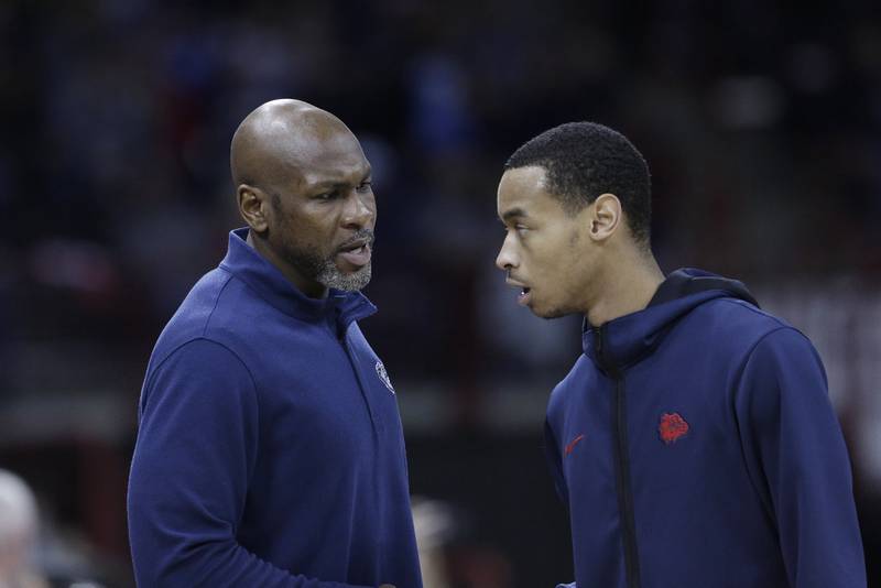 Valpo hires former Joliet West, Illini star Roger Powell Jr. as head ...