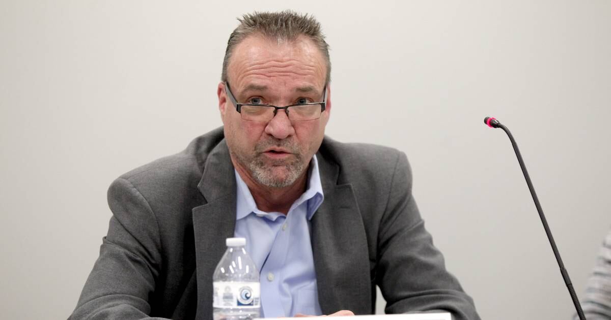 Campton Hills trustee-elect Timothy Morgan vows to be seated despite ...