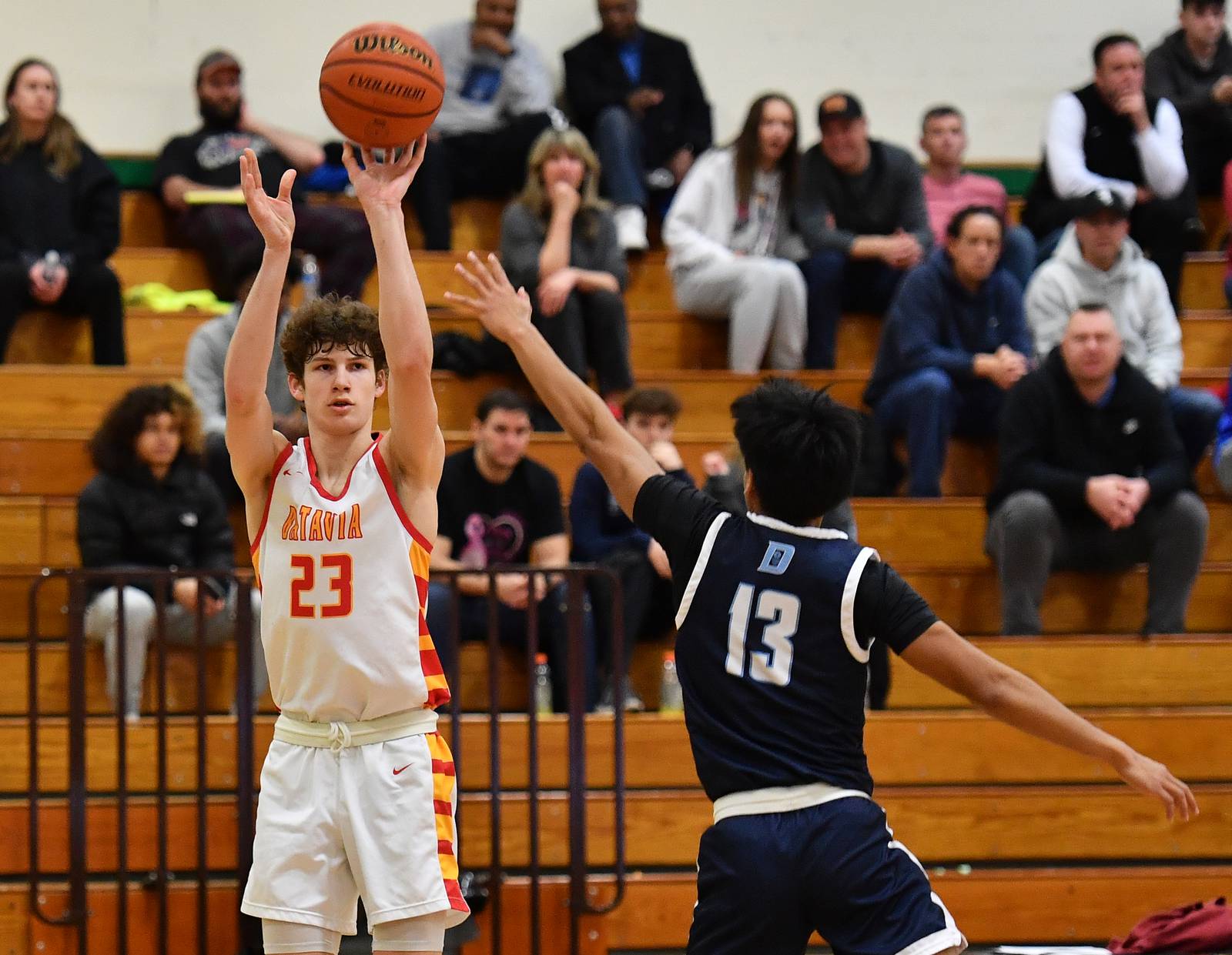 Boys basketball: Jax Abalos rediscovers shooting stroke, sends Batavia ...
