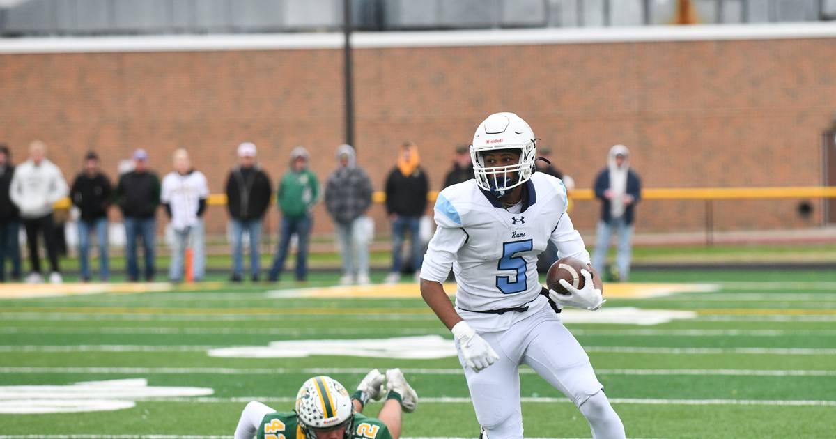 DePaul Prep football vs. Mt. Zion Class 4A playoffs score, news, our ...