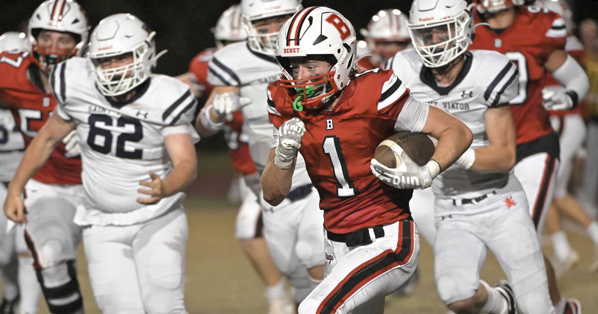 Photos: Benet vs. St. Viator in Week 4 football – Shaw Local