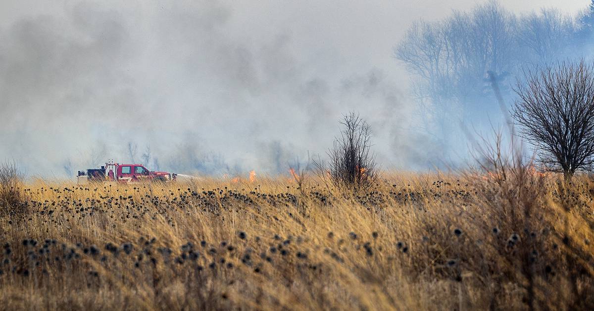 Photos: Wild fire at Green River State Wildlife Area in Harmon – Shaw Local