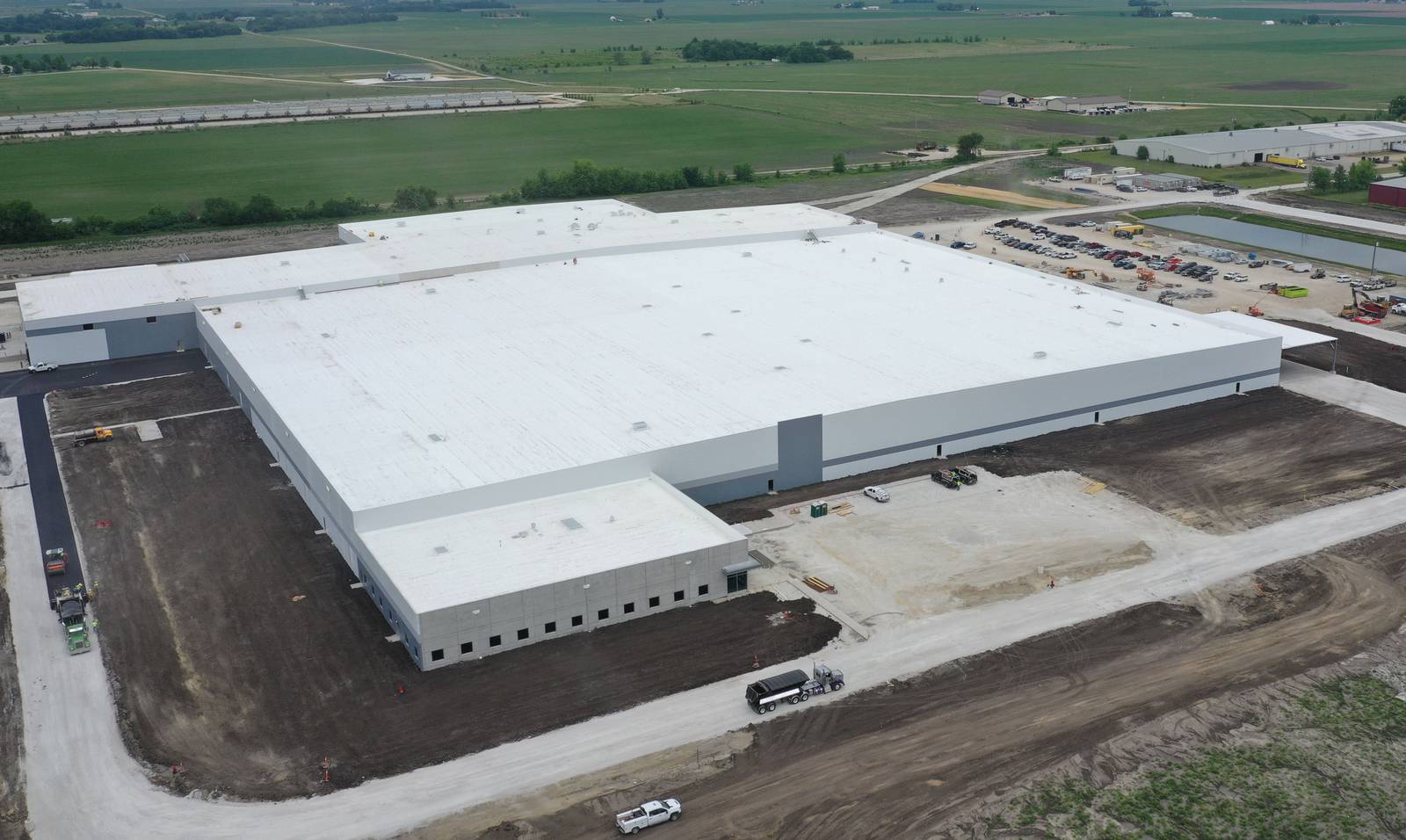 Photos: GAF manufacturing facility in Peru makes progress – Shaw Local
