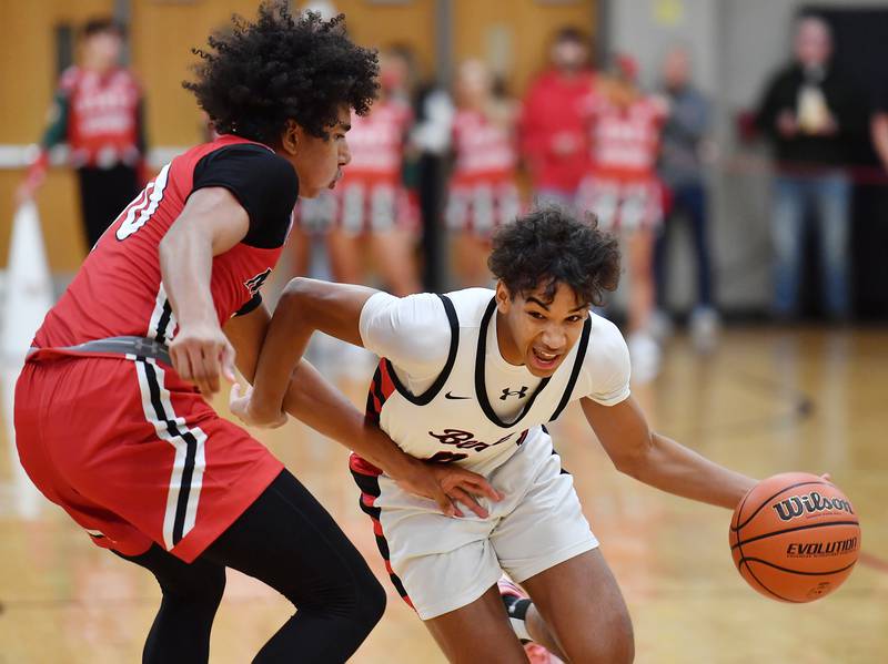 Photos: Benet vs. Marist boys varsity basketball – Shaw Local