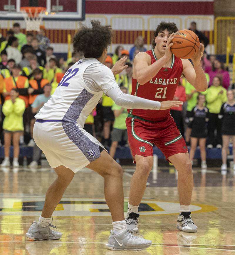 Photos: Dixon vs LaSalle-Peru regional semifinal – Shaw Local